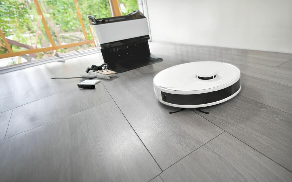 Robot Vacuums & Mops in Ireland | HomeBot